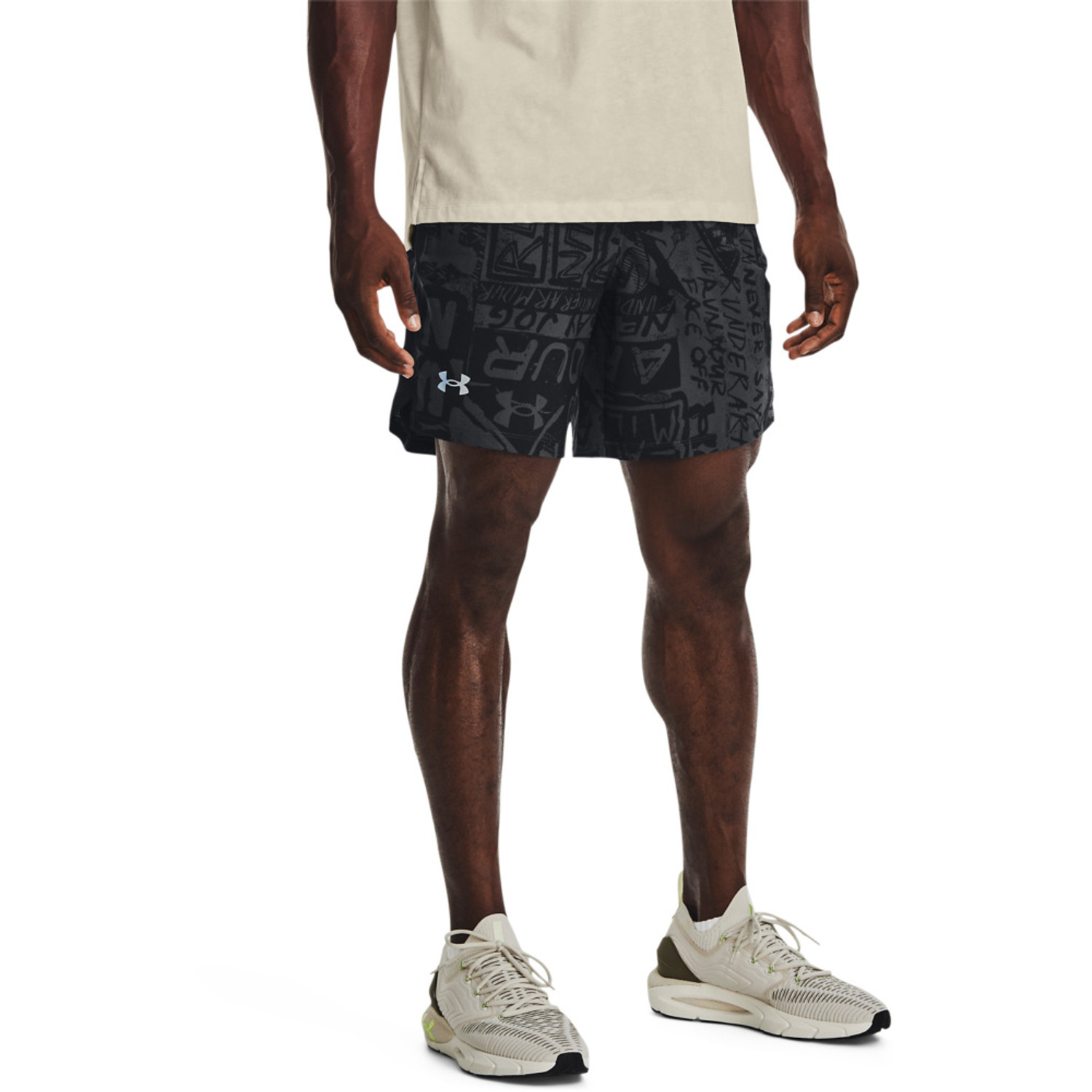 Under Armour Destroy All Miles Short Men - RunningDirect.be