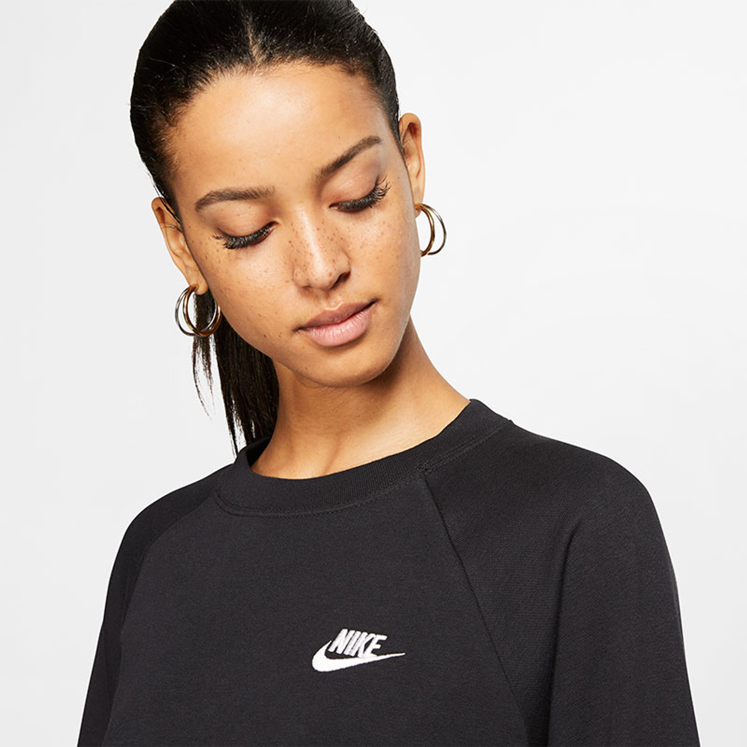 Nike Sportswear Essential Logo Crew » TennisDirect.nl