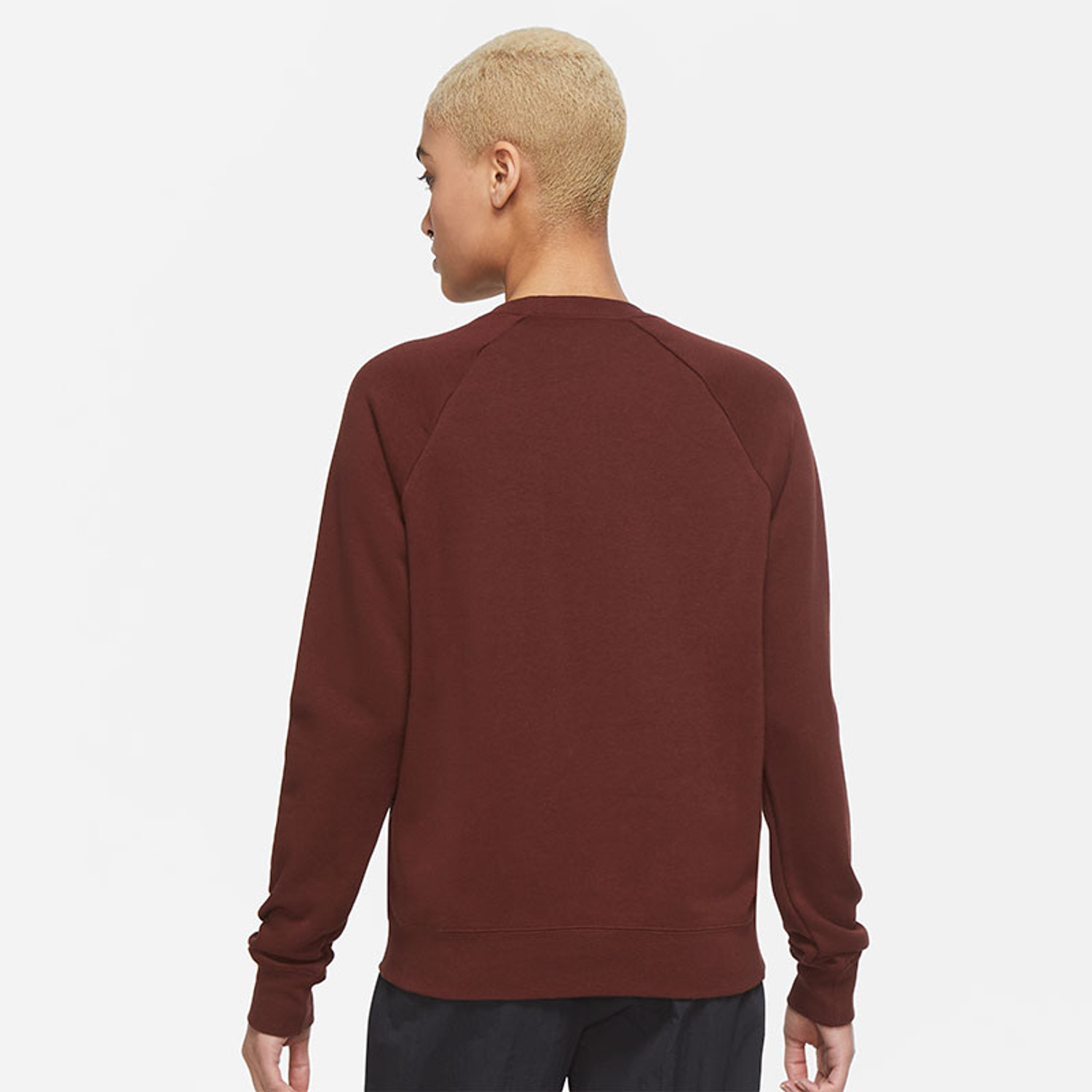 Nike Sportswear Essential Logo Crew » TennisDirect.nl