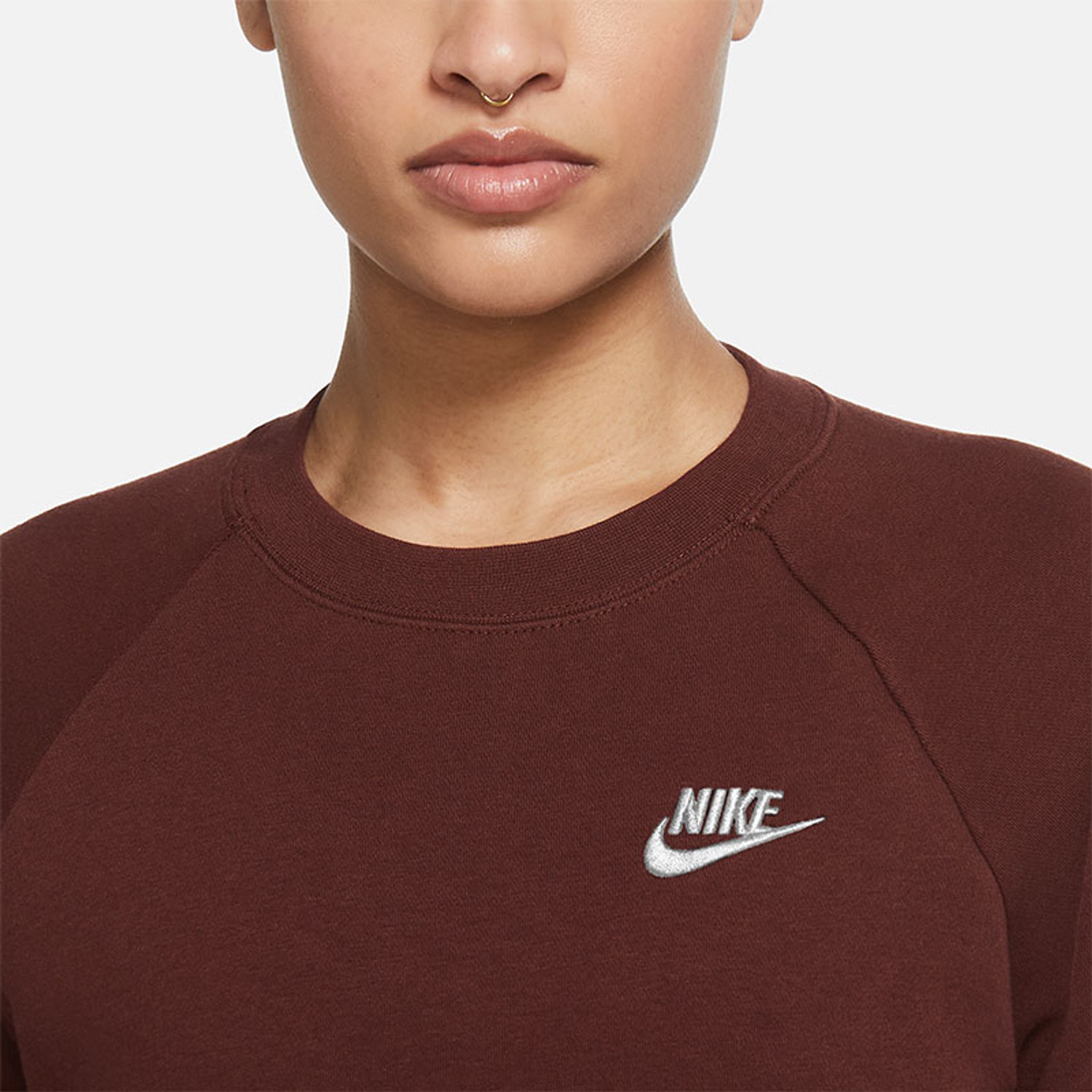 Nike Sportswear Essential Logo Crew » TennisDirect.nl