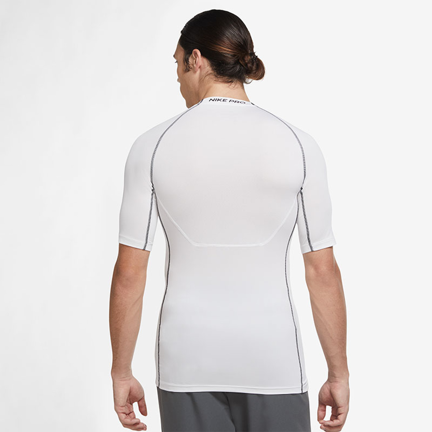 Nike Pro Shortsleeve » TennisDirect.nl