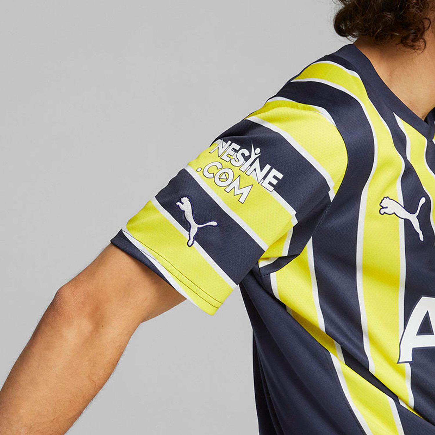 Puma Fenerbahce Thuis Shirt 2022/2023 | Bij VoetbalDirect.nl