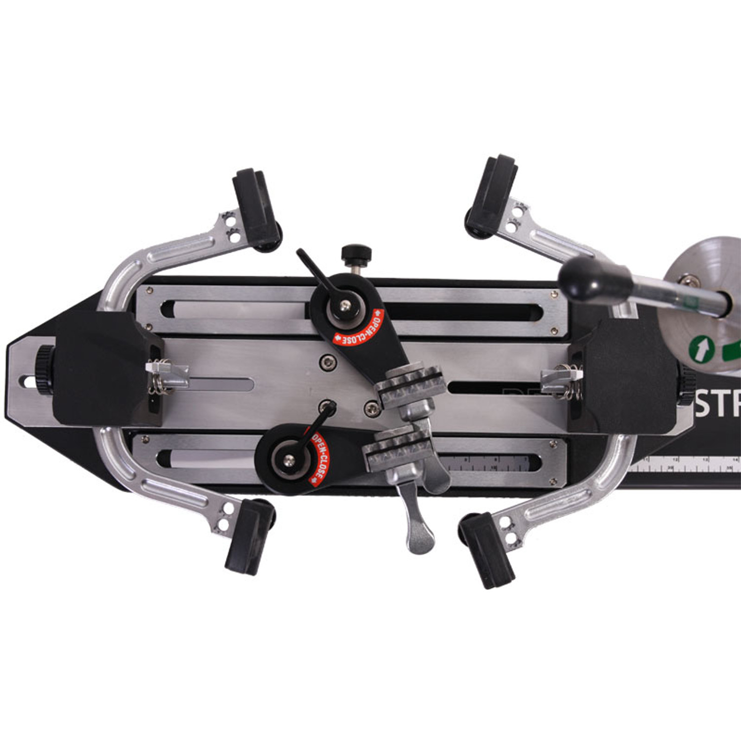 Penta Premium Stringer 3600 » TennisDirect.nl