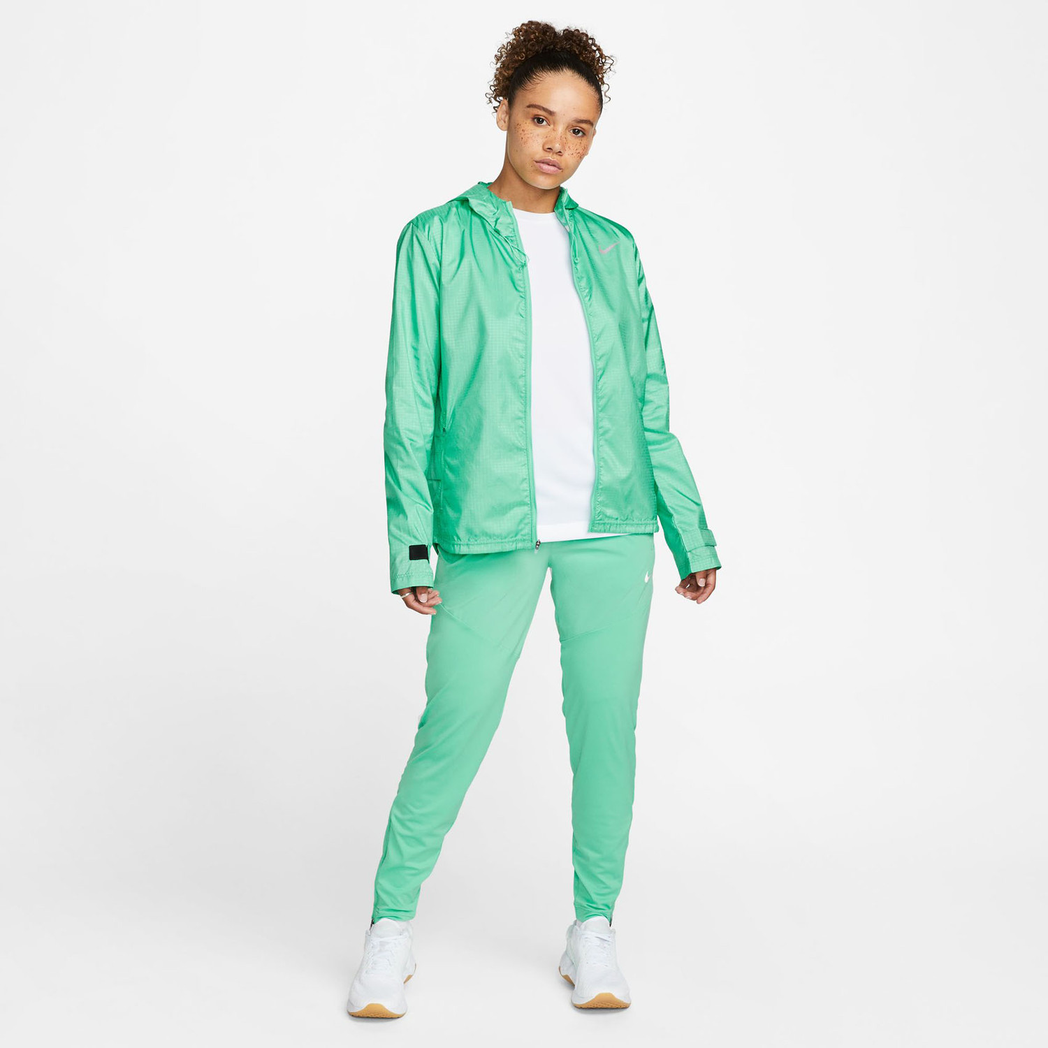 Nike Essential Running Jack Dames - Runningdirect.nl