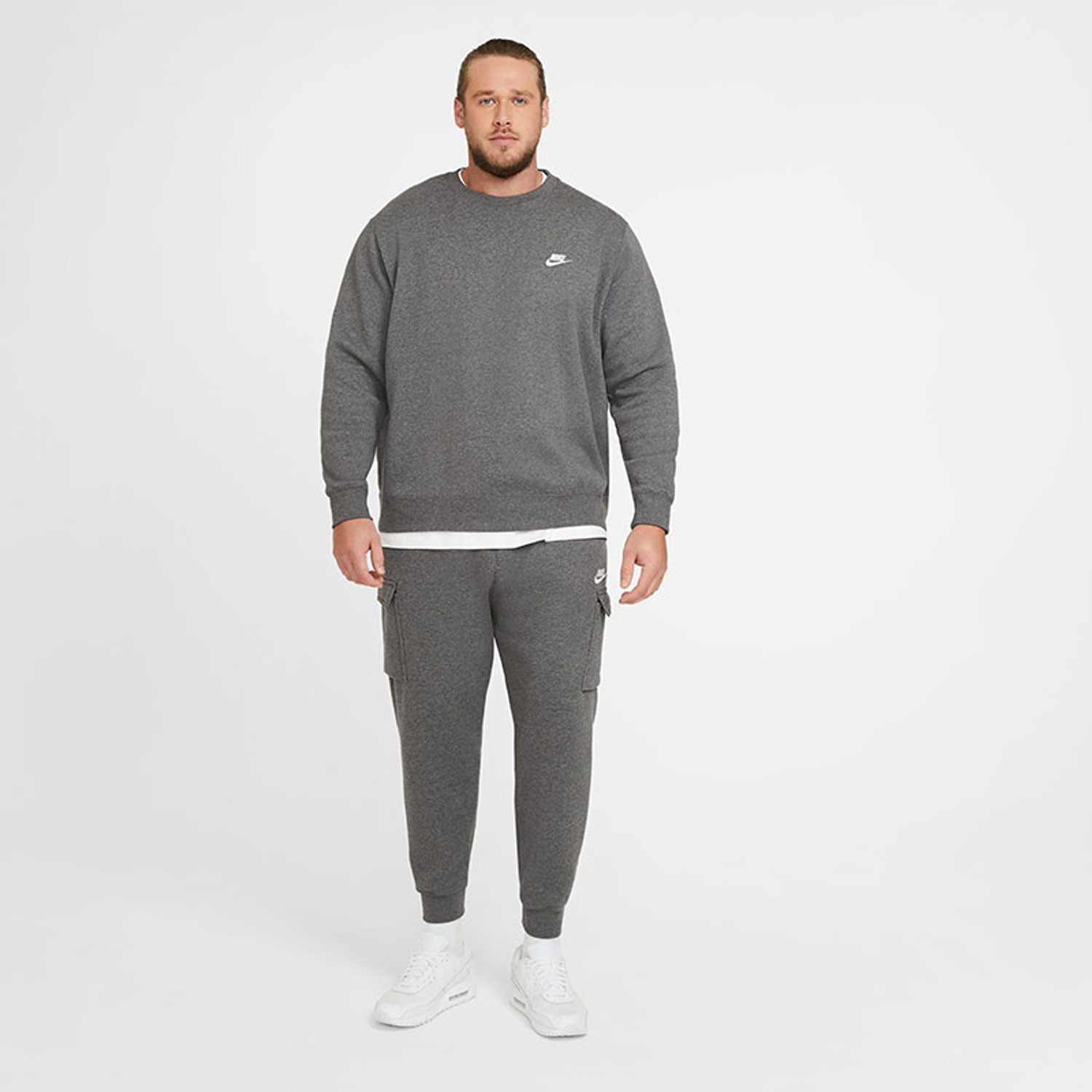 Nike Sportswear Club Fleece Sweater | Bij VoetbalDirect.nl