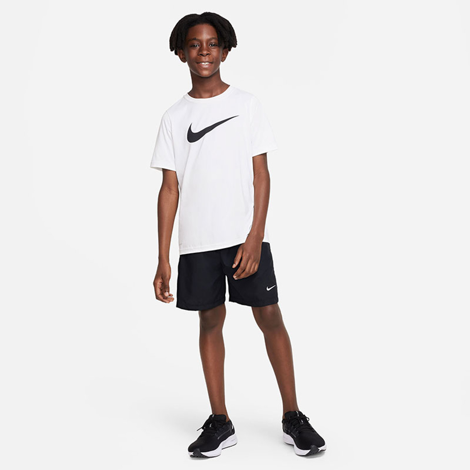 Nike Sportswear Woven Short Kids - PassaSports.com
