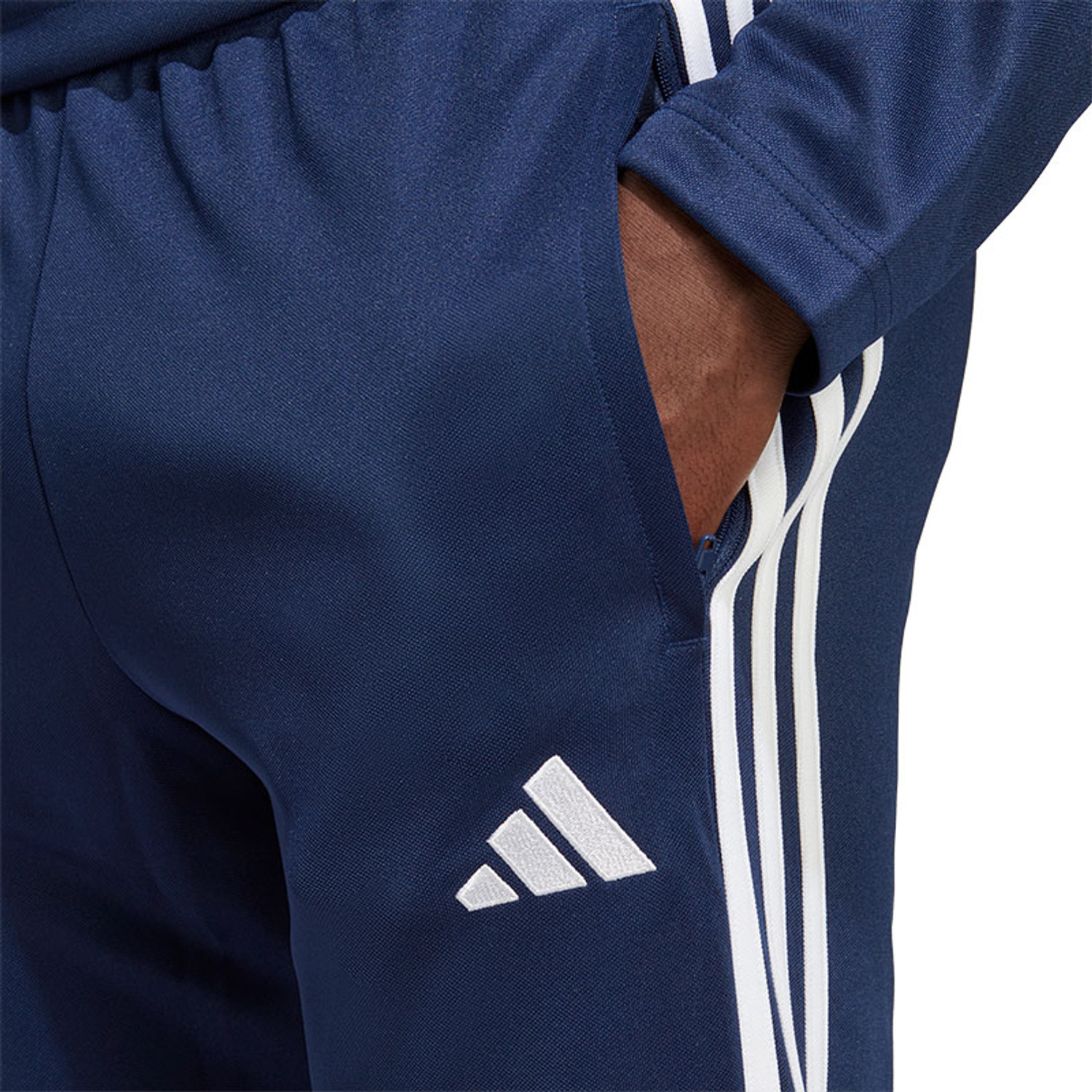 adidas Tiro 23 Club Training Pant | Bij VoetbalDirect.nl