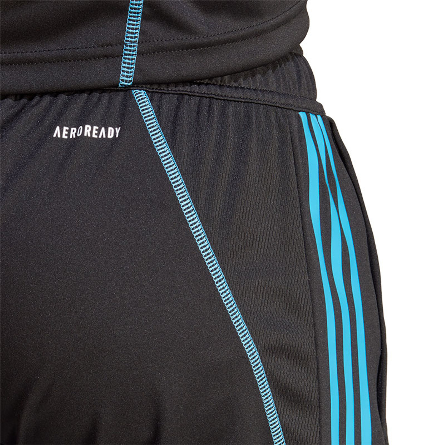 adidas Arsenal Training Short 2023/2024 | Bij VoetbalDirect.nl