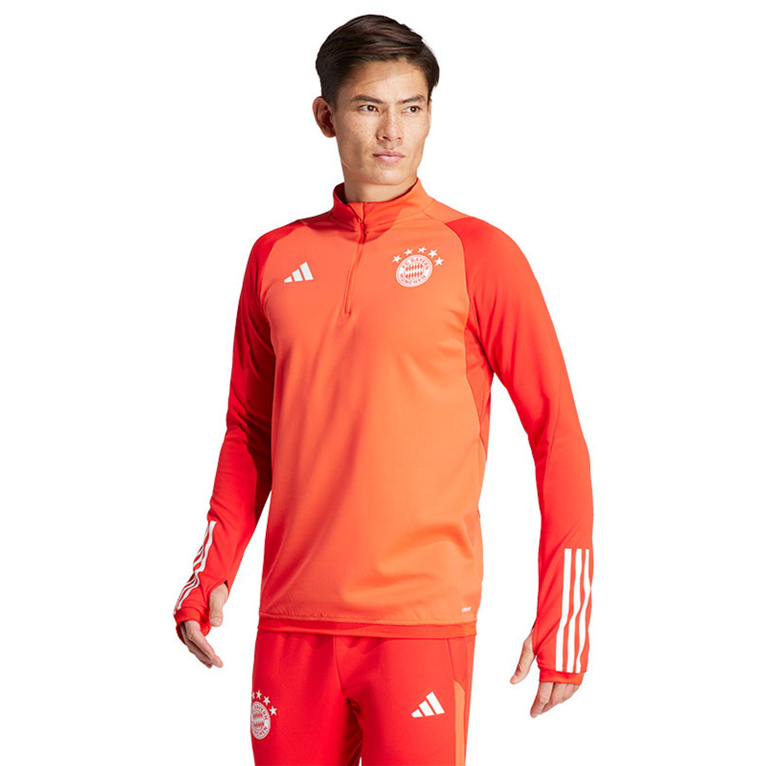 adidas Bayern München Training Top 2023/2024 | Bij VoetbalDirect.nl