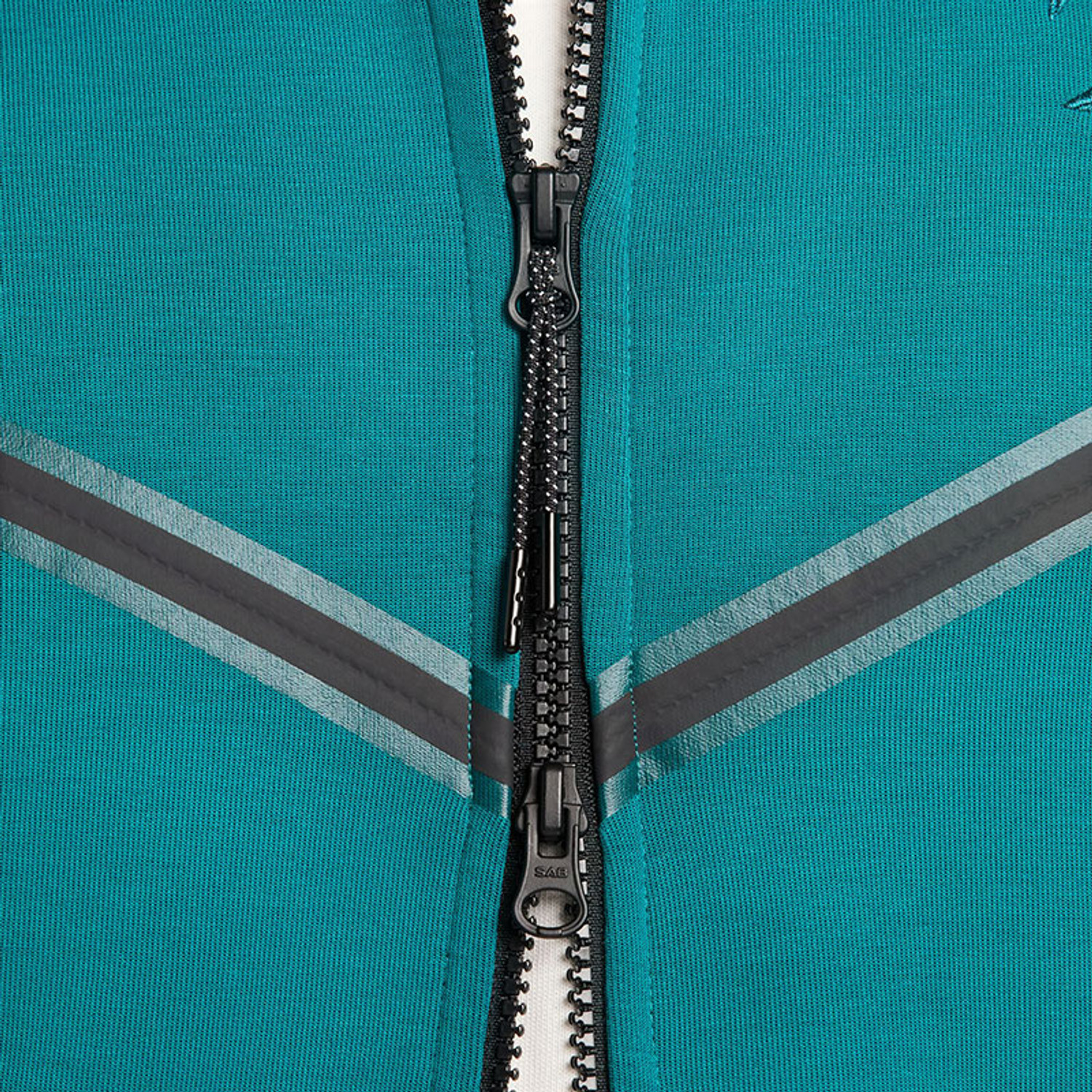 Nike Portugal Tech Fleece Full-Zip Hoody 2024/2026 | Bij VoetbalDirect.nl