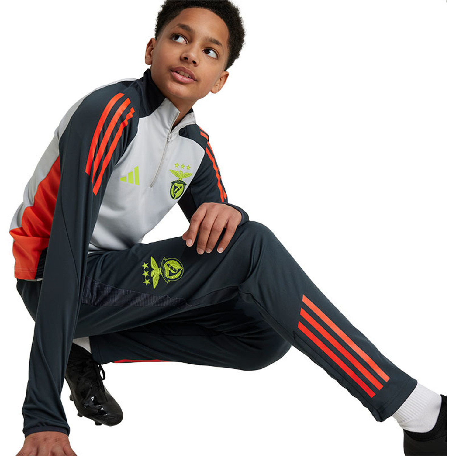 adidas SL Benfica Training Pant Kids 2024/2025 | Bij VoetbalDirect.nl