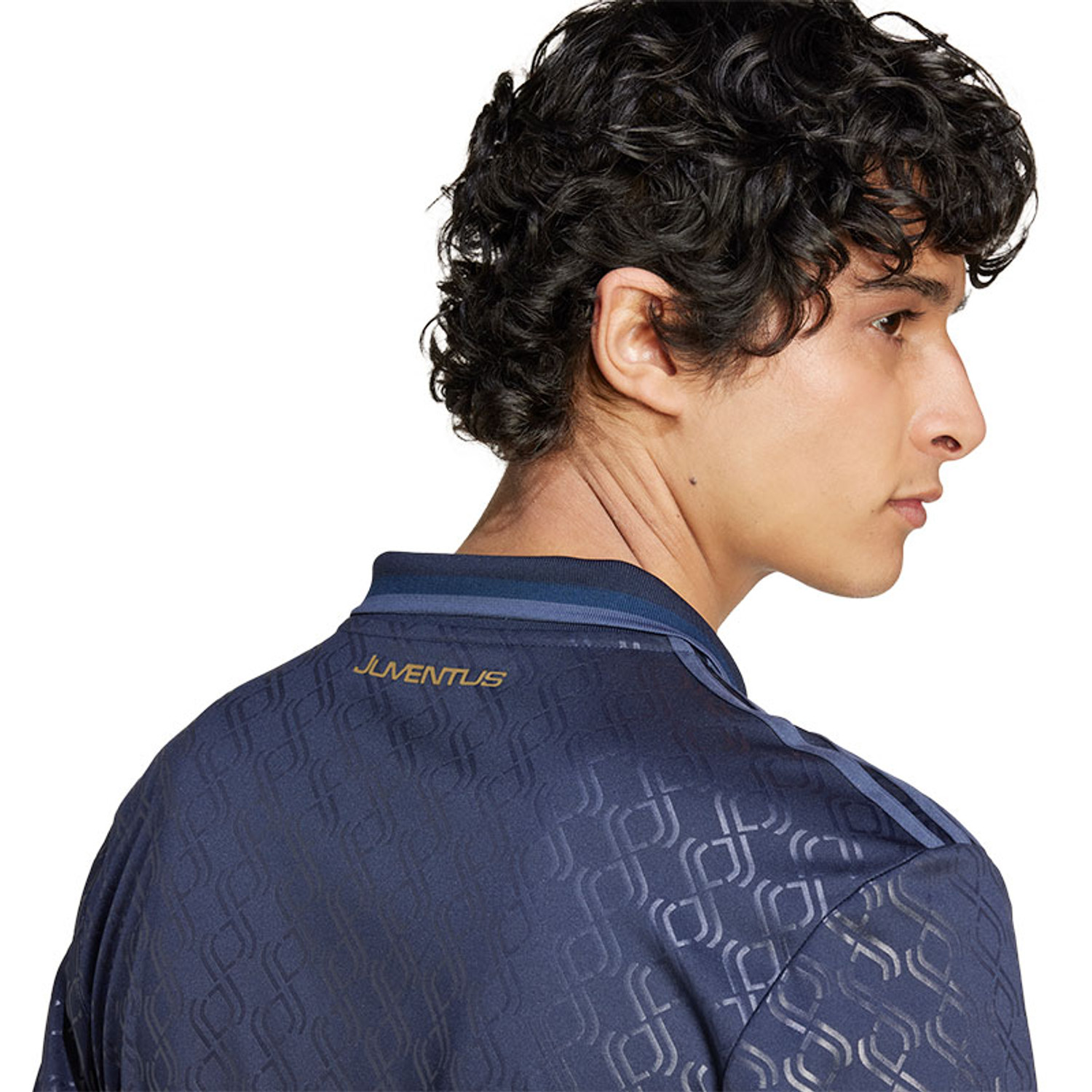 adidas Juventus 3rd Shirt 2024/2025 | Bij VoetbalDirect.nl