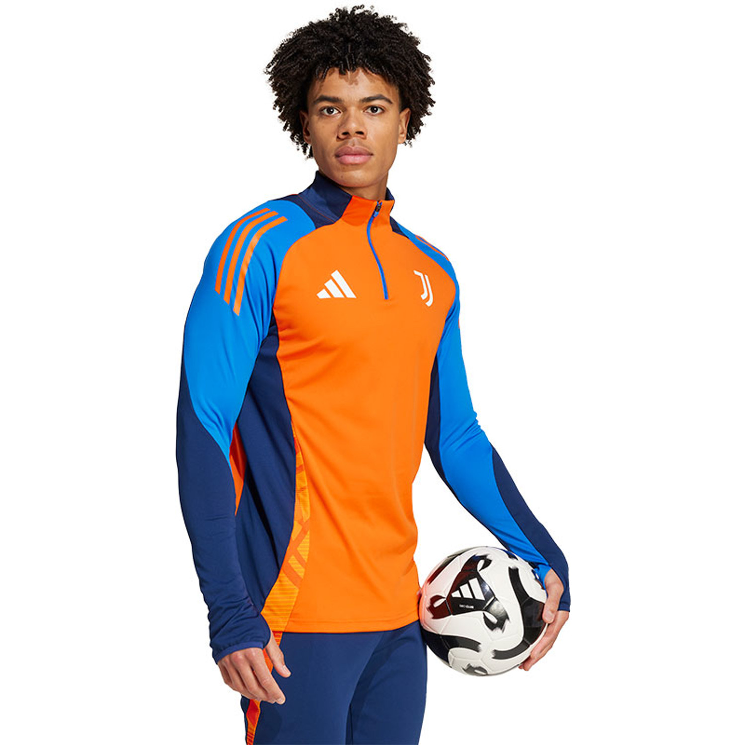 adidas Juventus Training Top 2024/2025 | Bij VoetbalDirect.nl