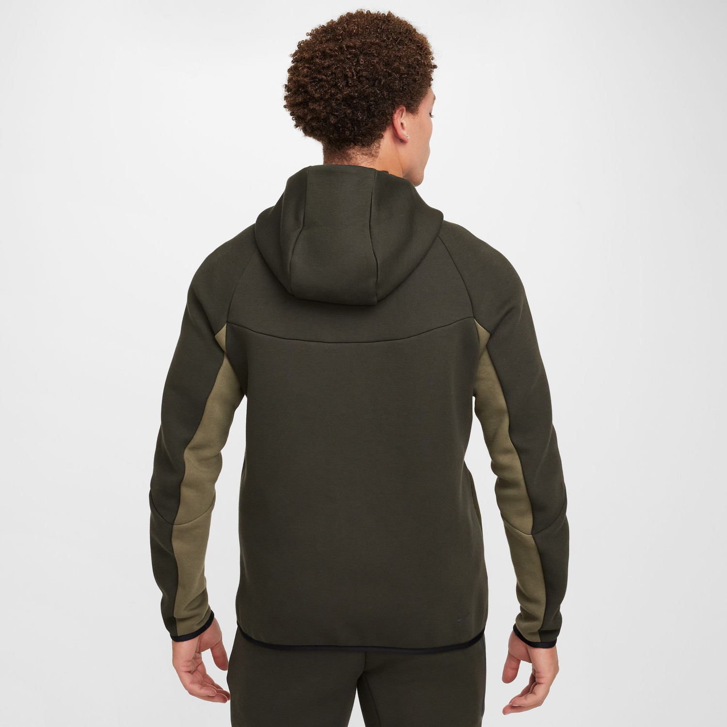 Nike Tech Fleece Trainingspak | Bij VoetbalDirect.nl