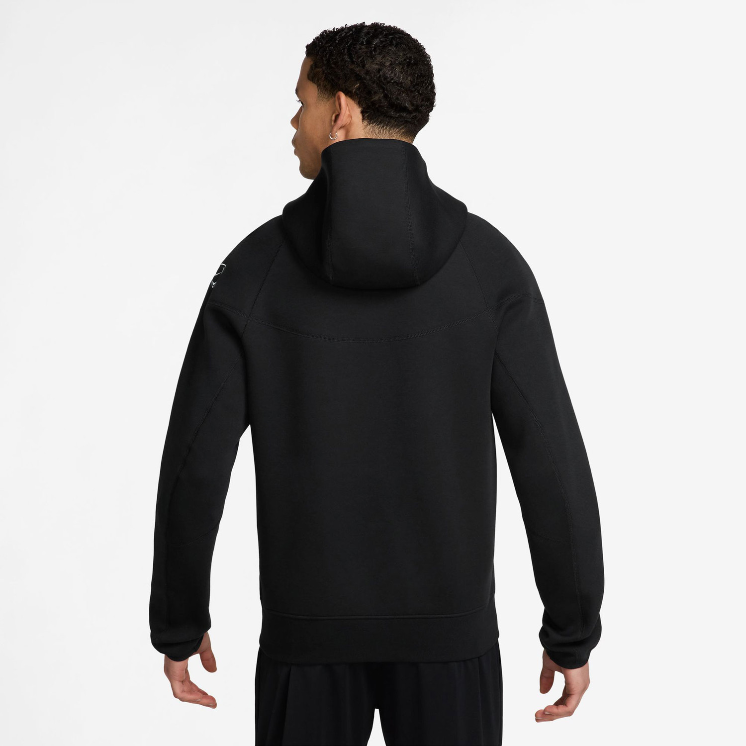 Nike Chelsea Tech Fleece Tracksuit - PassaSports.com