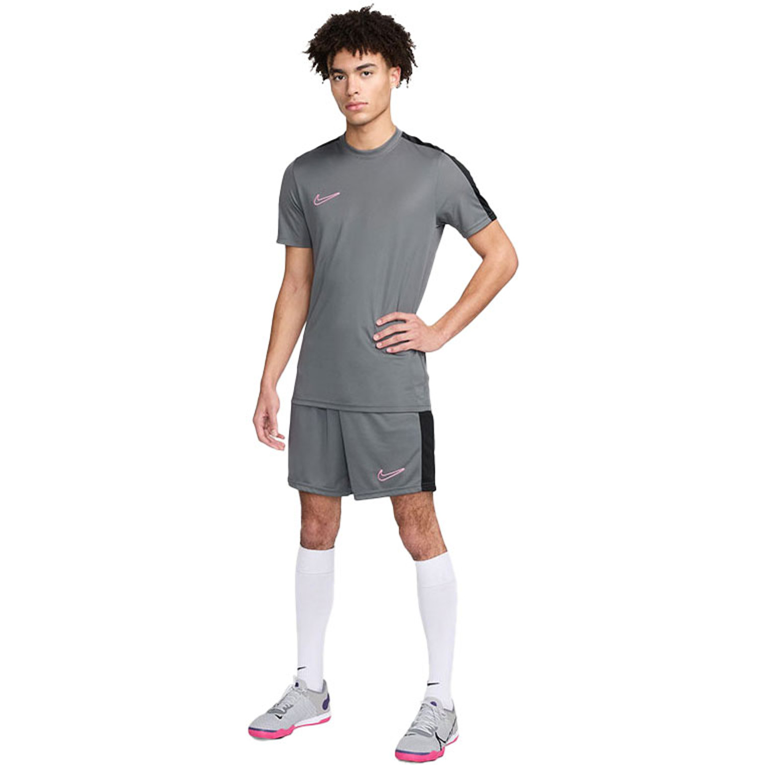 Nike Academy Trainingsset | Bij VoetbalDirect.nl